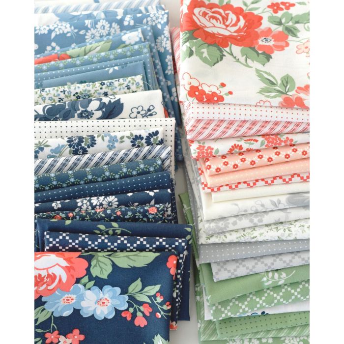 Moda Fabrics Fat Quarter Bundle Dwell